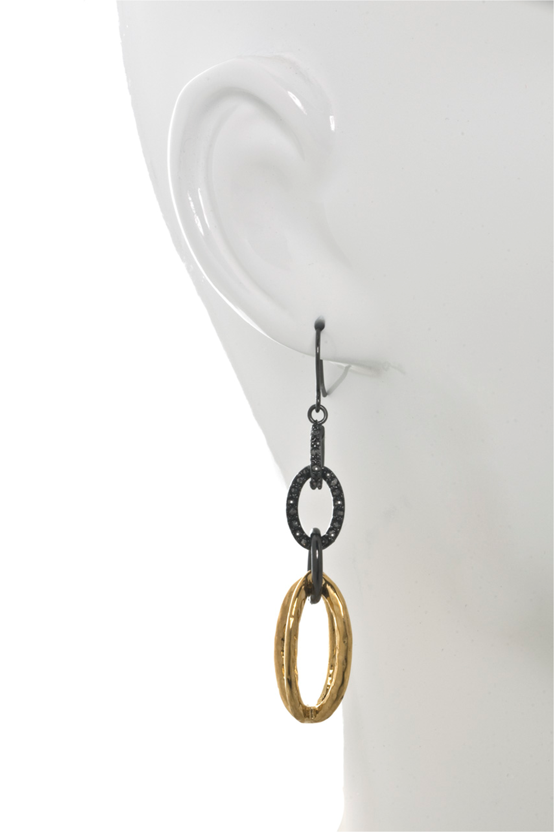 linear oval link earring